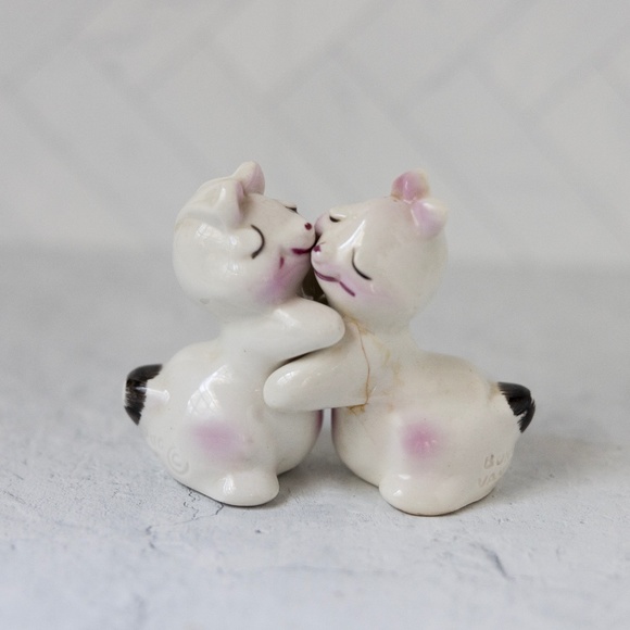 Van Tellingen | Accents | Vintage Bunny Hug Van Tellingen Salt Pepper ...